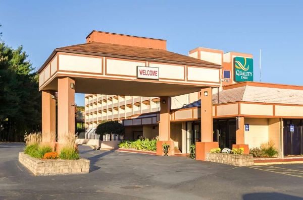 Quality Inn West Springfield - Springfield, MA