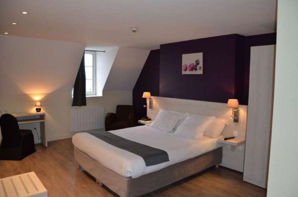 Brit Hotel Du Dauphin - Orne