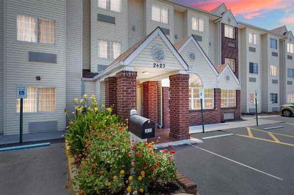Microtel Inn & Suites By Wyndham Cordova Memphis I-40 East - Memphis, TN