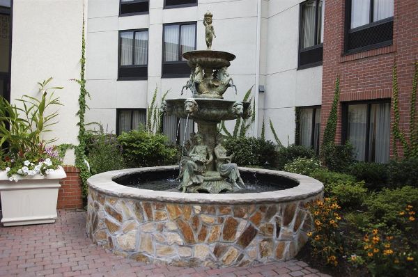 Hampton Inn & Suites Fairfield - Oakland, NJ