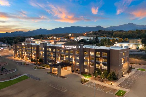 Best Western Plus Fillmore Inn & Suites - Colorado Springs