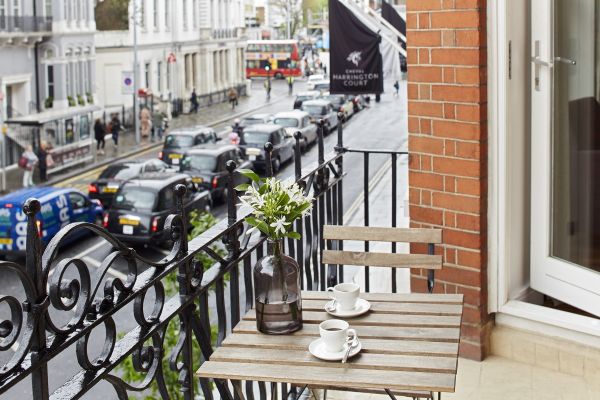 Cheval Harrington Court - London