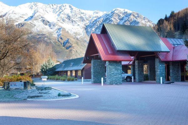 Swiss-belresort Coronet Peak - Queenstown, New Zealand
