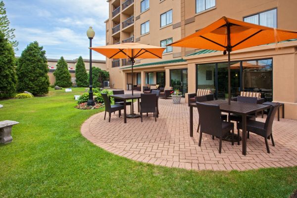 Courtyard By Marriott Chicago Midway Airport - Chicago, IL