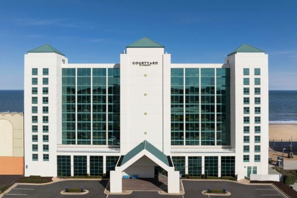 Courtyard By Marriott Virginia Beach Oceanfront South - Virginia Beach, VA