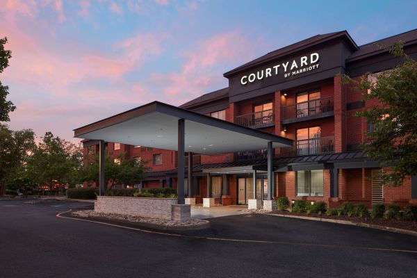 Courtyard By Marriott Newport News Yorktown - Newport News, VA