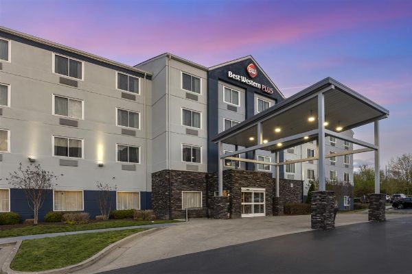 Best Western Plus Nashville Airport Hotel - Mt. Juliet, TN