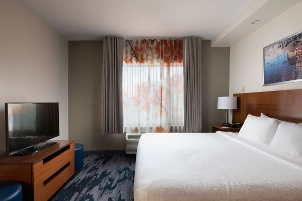 Fairfield Inn And Suites By Marriott Fort Worth Fossil Creek - Fort Worth, TX