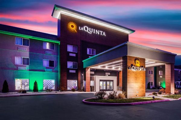 La Quinta Inn & Suites By Wyndham Elkhart - Elkhart, IN