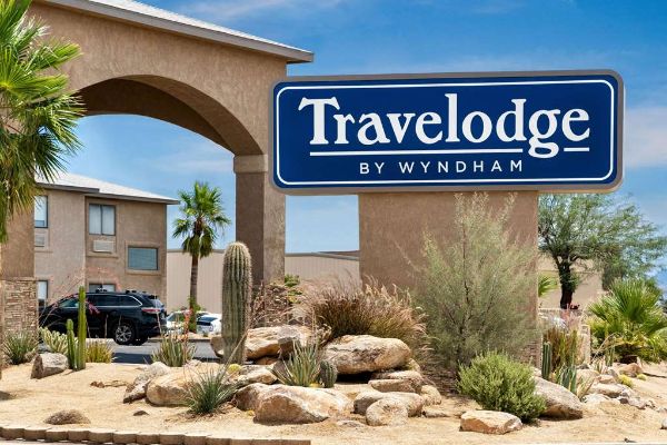 Travelodge By Wyndham Lake Havasu - Lake Havasu City, AZ