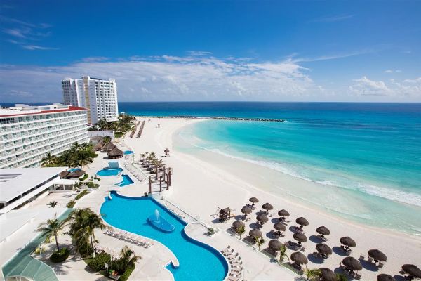 Krystal Cancun - Cancún