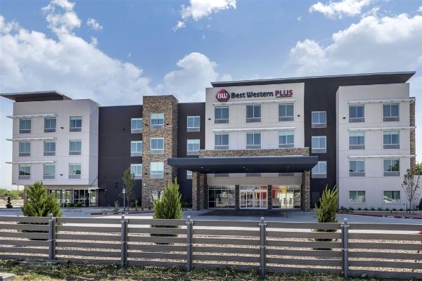 Best Western Plus Amarillo East Hotel - Amarillo