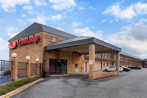 Econo Lodge Belton - Kansas City South - Belton, MO