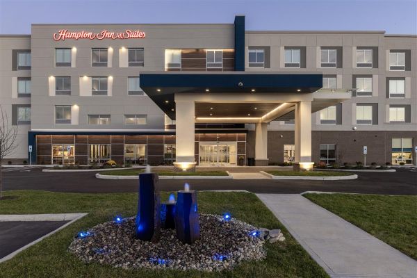 Hampton Inn Suites By Hilton Cincinnati West - Cincinnati, OH