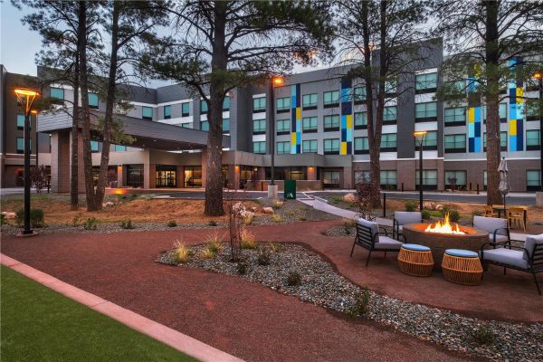Tru By Hilton Flagstaff - Waukesha, WI