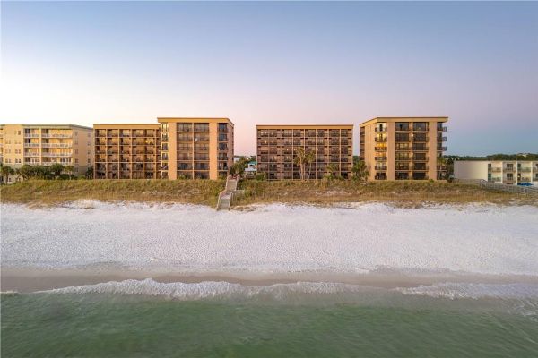 Wyndham Garden Fort Walton Beach Destin - Fort Walton Beach, FL