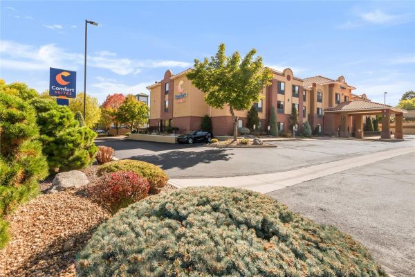 Comfort Suites Southwest - Lakewood, CO