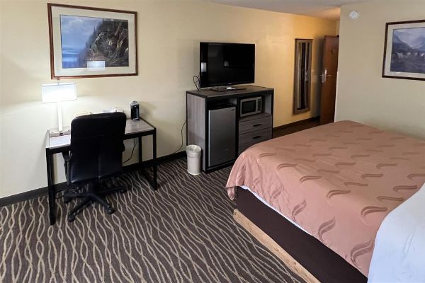 Quality Inn Pagosa Springs - Pagosa Springs, CO