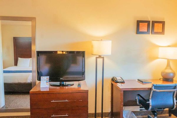 Comfort Inn North - Air Force Academy Area - Colorado Springs, CO