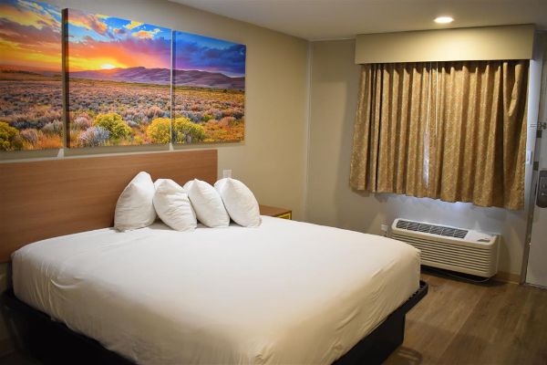 Days Inn By Wyndham San Antonio Alamo/riverwalk - San Antonio, TX