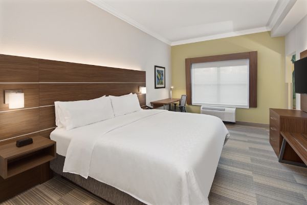 Holiday Inn Express & Suites Byron By Ihg - Warner Robins, GA