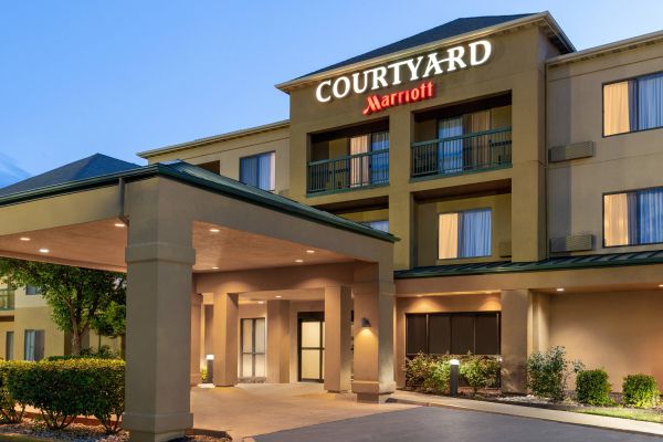 Courtyard By Marriott Lubbock - Lubbock, TX