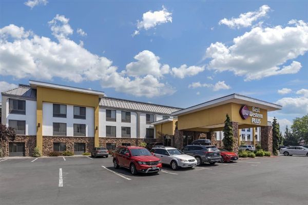 Best Western Plus Olympic Inn - Klamath Falls, OR