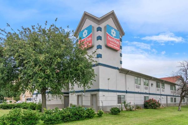 Surestay Plus By Best Western Benbrook Fort Worth - Fort Worth, TX