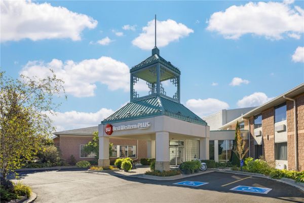 Best Western Plus Stoneridge Inn & Conference Centre - London
