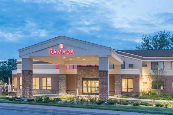 Ramada By Wyndham Minneapolis Golden Valley - Maple Grove, MN