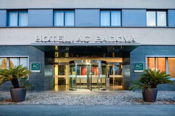 Ac Hotels By Marriott Hotel Padova - Padoue