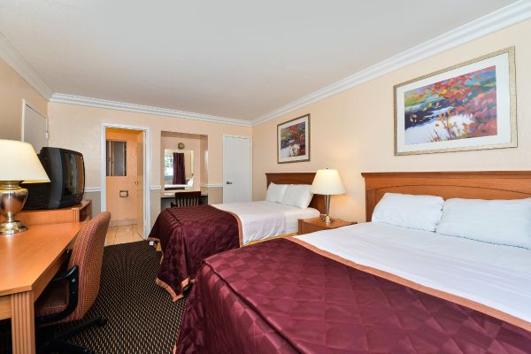 Econo Lodge Oakland Lake Merritt Area - Oakland, CA