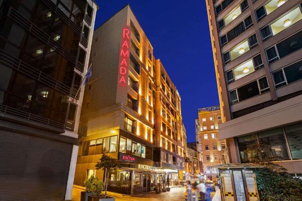 Ramada By Wyndham Istanbul Pera - Beyoğlu