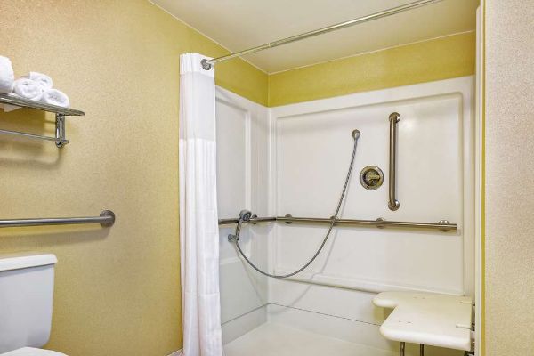 Doubletree By Hilton Hotel Johnson City - Johnson City, TN