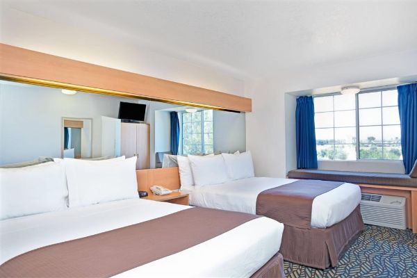 Microtel Inn & Suites By Wyndham Morgan Hill/san Jose Area - Gilroy, CA