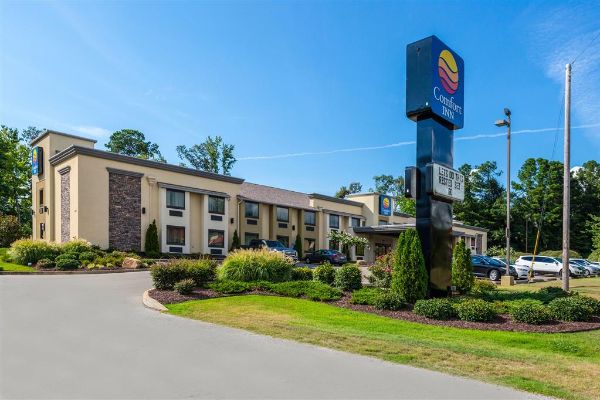 Comfort Inn Tupelo Central - Tupelo, MS