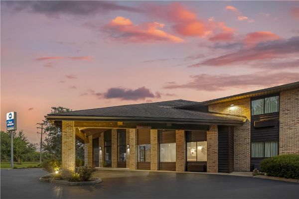 Best Western Shippensburg Hotel - Chambersburg, PA
