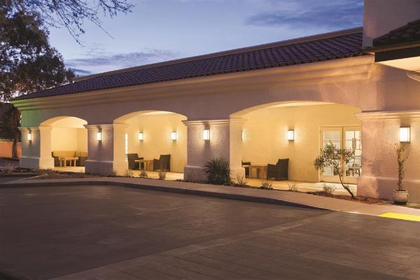Homewood Suites By Hilton Tucson/st. Philip's Plaza University - Tucson, AZ