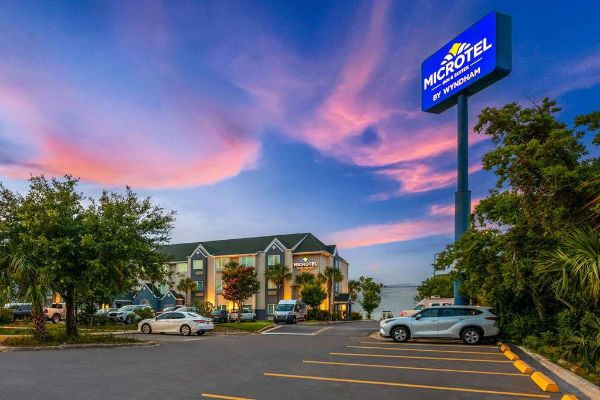 Microtel Inn & Suites By Wyndham Panama City - Panama City, FL