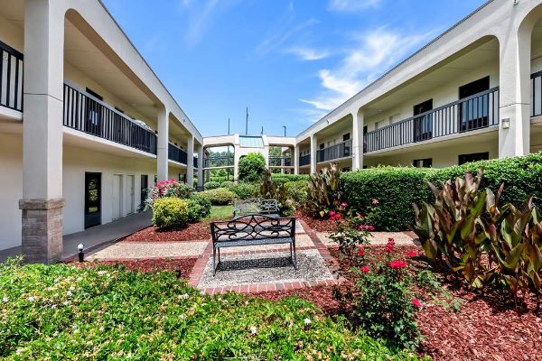 Surestay Plus By Best Western Southern Pines Pinehurst - Southern Pines, NC