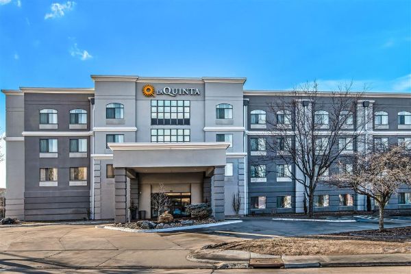 La Quinta Inn & Suites By Wyndham Kearney - Kearney, NE