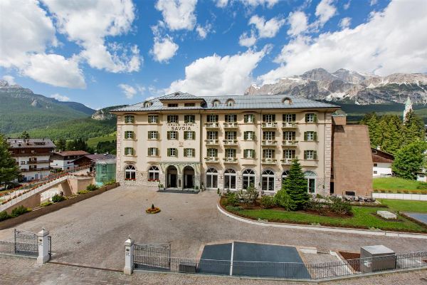 Grand Hotel Savoia Cortina D'ampezzo A Radisson Collection A Radisson Collection Hotel - Cortina d'Ampezzo