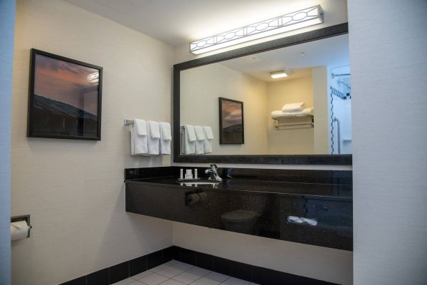 Fairfield Inn And Suites By Marriott Lewisburg - White Sulphur Springs, WV