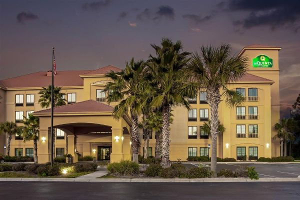 La Quinta Inn & Suites By Wyndham Pcb Pier Park Area - Panama City Beach, FL