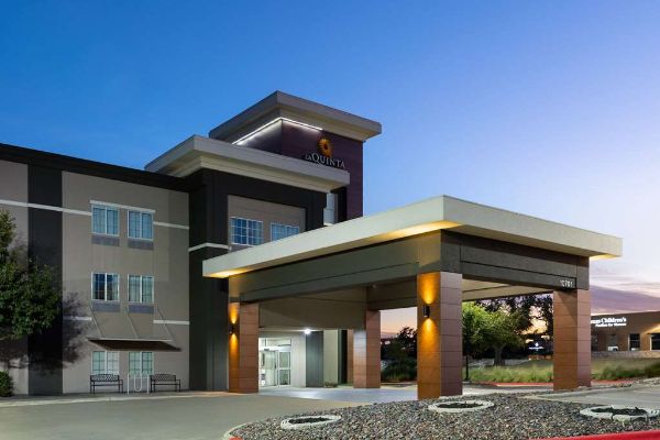 La Quinta Inn & Suites By Wyndham Austin Nw/lakeline Mall - Austin