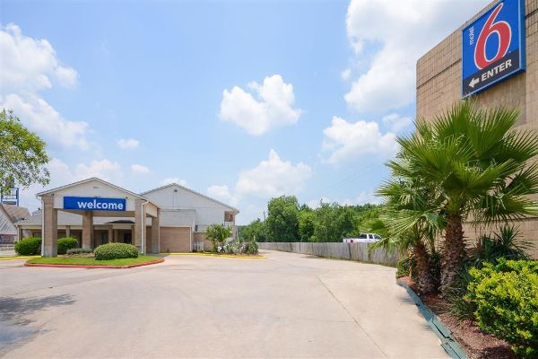 Motel 6 Houston - Baytown East - Baytown, TX