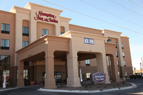 Hampton Inn & Suites By Hilton Carlsbad - Carlsbad, NM