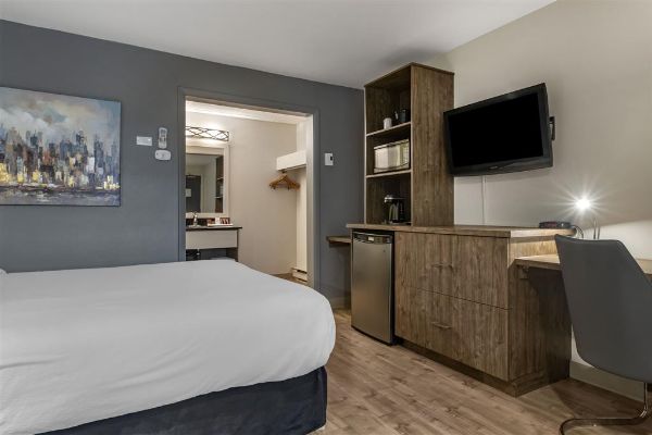 Dannys Suites Surestay Collection By Best Western & Conference Center - Bathurst, NB