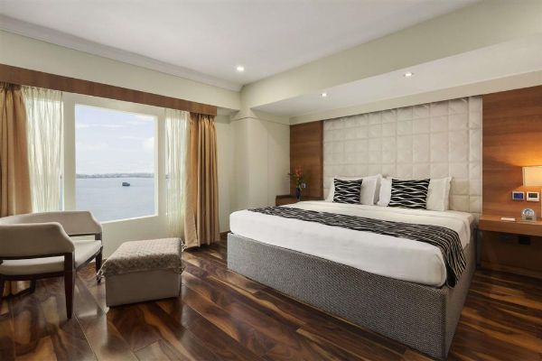 Ramada By Wyndham Alleppey - Aleppey