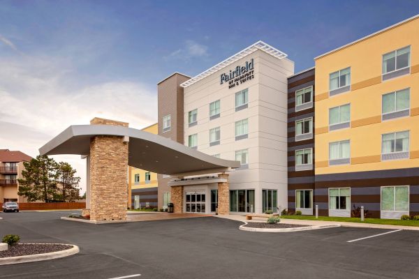 Fairfield By Marriott Inn And Suites Port Clinton Waterfront - Port Clinton, OH